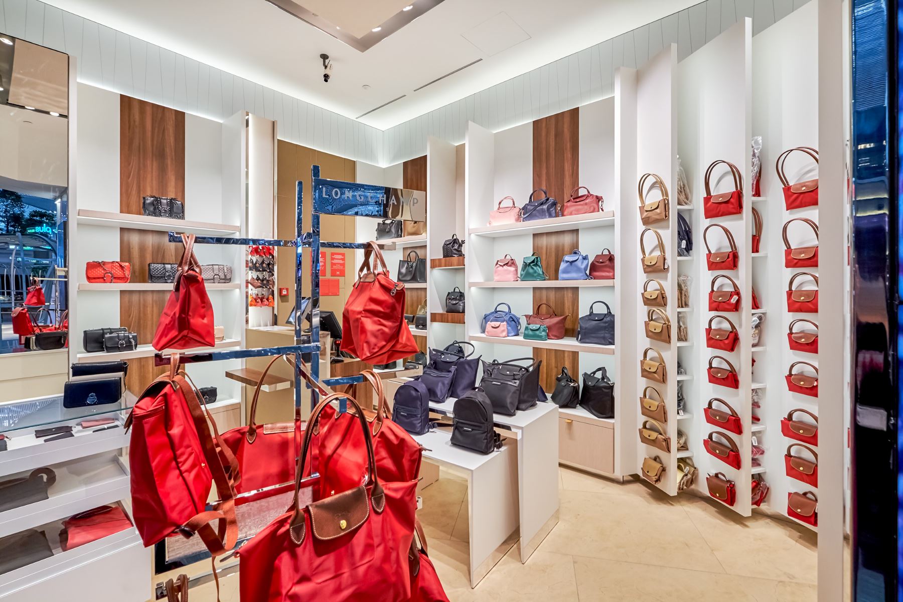 Longchamp - ATU Boutiques